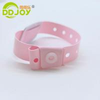 China Waterproof Disposable L Shape 13.56MHz RFID PVC Wristband 250x16mm for Medical Events for sale
