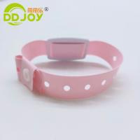 China Waterproof Disposable L Shape 13.56MHz RFID PVC Wristband 250x16mm for Medical Events for sale