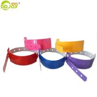 China Custom Logo PVC Wristband 250x25mm Waterproof Plastic Bracelet for Events for sale