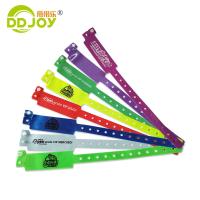 China Custom Neon PVC Vinyl Wristbands 250x25mm Waterproof for Events Parties for sale