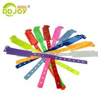 China Custom Neon PVC Wristbands 250x25mm Waterproof Festival Vinyl Bracelet for sale