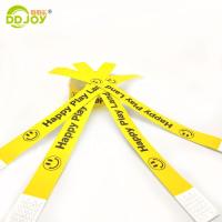China Tyvek Adhesive Wristband 250x19mm Waterproof Dupont Paper Bracelet for Events for sale