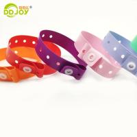 China PVC Vinyl Wristbands 250x16mm Disposable Snap Closure for Events Parties Festivals for sale