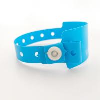 China Waterproof Soft PVC Vinyl Wristband 170x18mm for Events Festivals Custom Logo for sale