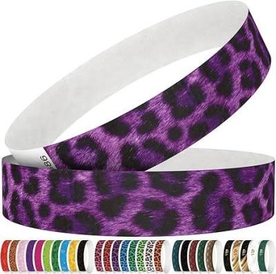 China Custom Logo Printed Tyvek Wristbands Waterproof Tear-resistant 250x19mm for Events for sale