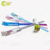 China Custom PVC Vinyl Wristband 250x25mm Waterproof Event Wristband for VIP Guest Festival for sale