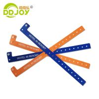 China Custom QR Code PVC Bracelet for Events Identify Plastic Vinyl Wristbands for sale