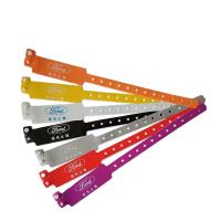China Customizable PVC Vinyl Wristband 250x25mm Unisex Bracelet for Events and Promotions for sale