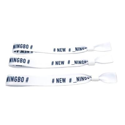 China Custom RFID Chip Wristbands Satin Fabric Bracelets 350x15mm for Events Festivals for sale