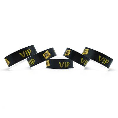 China Waterproof Custom Tyvek Wristband 250x25mm for Festival VIP Events Ready Stock for sale