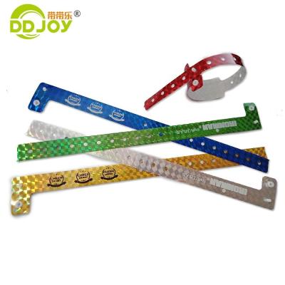 China Custom Holographic Wristband Anti-Allergy Red Plastic L Shape Glitter 250x16mm for Events for sale