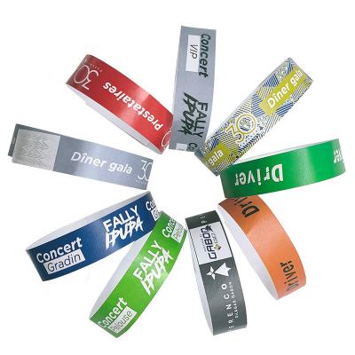 China Custom Tyvek Paper Wristbands 250x25mm for Events Festivals Music Concerts for sale