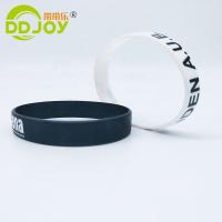 China Custom Logo Glow in Dark Silicone Wristband 202x12x2mm for Events Promotions for sale