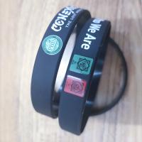 China Custom Logo Silicone Wristband Rubber Bracelet 202x12x2mm for Festival Gifts for sale