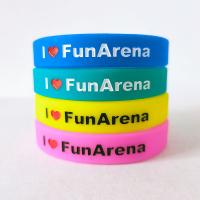 China Custom Silicone Rubber Bracelets 202x12x2mm Silk Screen Printing Waterproof ISO9001 for sale