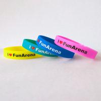 China Custom Silicone Rubber Bracelets 202x12x2mm Silk Screen Printing Waterproof ISO9001 for sale
