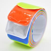 China Custom PVC Snap Slap Reflective Wristband 3x22cm Waterproof Bulk for Religious Events for sale