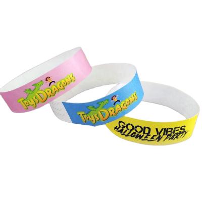 China Customizable Tyvek Wristbands for Events 250x19mm Waterproof Adhesive Closure for sale