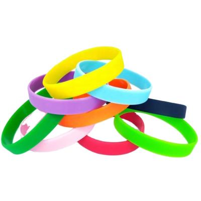 China Custom Silicone Wristband 202x12x2mm Adult Size for Events Promotions Sports for sale