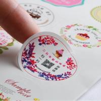 China Custom Waterproof PVC Vinyl Sticker Self-Adhesive Label for Cosmetic Food Packaging 500pcs for sale