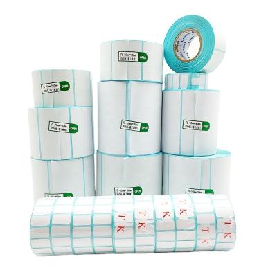China Custom Thermal Direct Printing Label Rolls 40x30mm 800pcs Perforated Sticker for Barcode Printers for sale