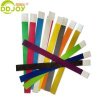 China Custom Logo Dupont Paper Wristband 250x25mm for Multipurpose Meeting Admission for sale