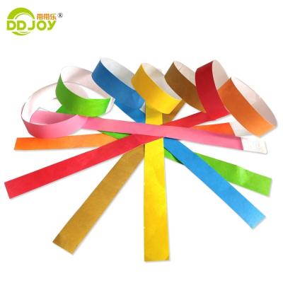 China Custom Printed Tyvek Wristband 250x19mm Waterproof Event Party Wristband TYK1056D for sale