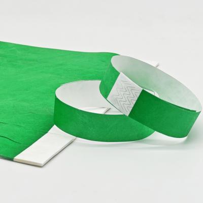 China Custom Printed Tyvek Wristbands 250x19mm Waterproof Event Wristband for Parties for sale
