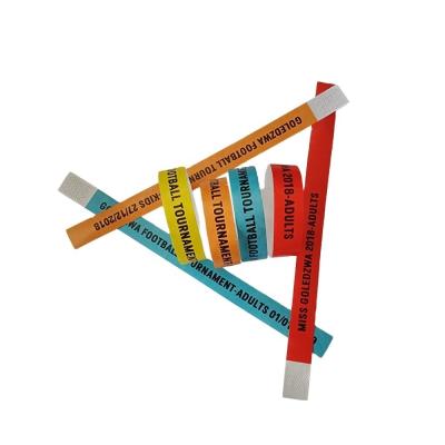 China Custom Tyvek Disposable Wristbands 250x25mm 1 Inch for Events with Logo Printing for sale