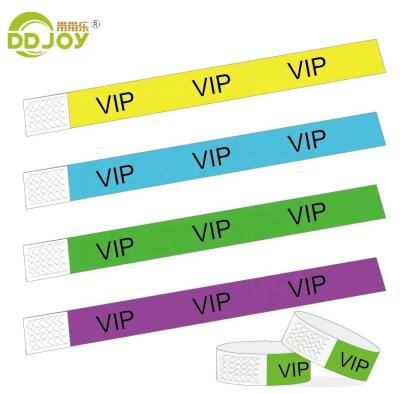 China Custom Tyvek Paper Bracelets Water Resistant Full Color Printing 250x25mm for Events for sale