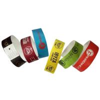 China Waterproof Tyvek Event Wristbands 250x25mm Tear Resistant Durable Custom Logo for sale
