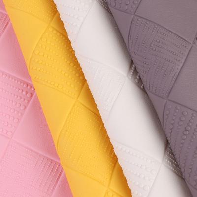 China 1.1mm Colorful Large Plaid PVC Leather Fabric for Bags Luggage Handbags Custom for sale