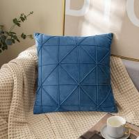 China 45×45cm Polyester Flannel Velvet Cushion Cover with 400g Filling for Sofa and Bed Decor for sale