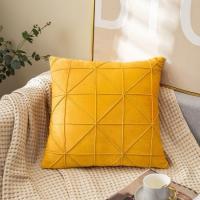 China 45×45cm Polyester Flannel Velvet Cushion Cover with 400g Filling for Sofa and Bed Decor for sale