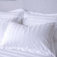 China Hotel Hospital 100% Cotton Bedding Set with 200TC-1000TC Thread Count and 3cm Stripe Design for Commercial Use for sale