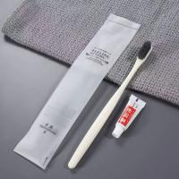 China Disposable Hotel Amenities Kit with 13 Items Including 40ml Shampoo, Conditioner and 6g Toothpaste for sale