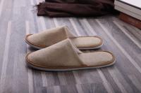 China Custom Cotton Embroidery Hotel Slippers 27-29cm with 1-4mm Sponge Padding and SGS Certification for sale