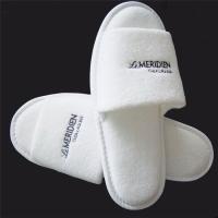 China Custom Cotton Embroidery Hotel Slippers 27-29cm with 1-4mm Sponge Padding and SGS Certification for sale
