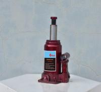 China 2 Ton - 50 Ton Portable Bottle Jack High Strength Hydraulic Jack For Lifting for sale