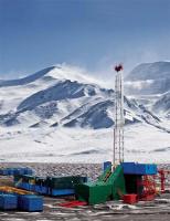 China Modular Oil Well Workover Rig Enhanced Crew Protection In Harsh Freezing Conditions for sale
