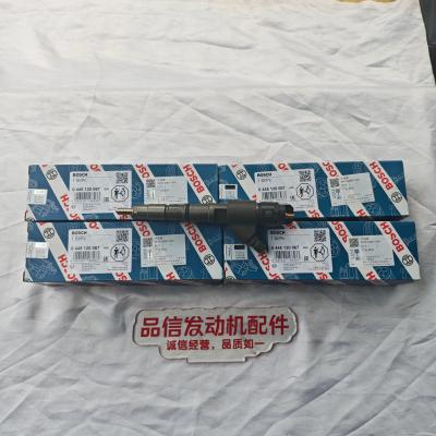 China Construction machinery For 0445120067 Fuel Injector BOSOH D6E D7E Excavator Engine Parts for sale
