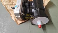 China Dual-Cylinder Air Compressor for CAT C-15 3406E C-16 with Precise Mounting Holes and Built-in Pressure Relief Valve for sale