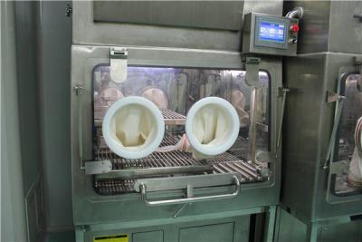 China Vhp Sterilization Pharmaceutical Isolators For Cosmetic Filter Unit Clean Rooms for sale