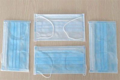China Three Ply Non - Woven N95 Face Mask Surgical Disposable Hypoallergenic High Filtration for sale