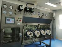 China Vhp Sterilization Sterility Isolator Double Side Hydrogen Peroxide Vapor for sale