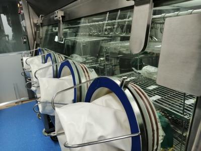 China Pharmacy Membrane Filtration Transfer Isolator With Pre Chamber for sale