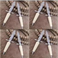 China Customized Tactical Hunting Knife Utility Camping Knife With Teeth Handle for sale