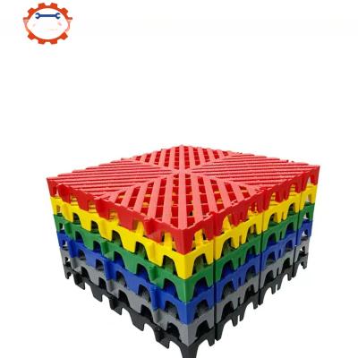 China Non Slip Interlocking PP Garage Floor Tiles 50x50cm 6mm Thick for Carwash Detailing Shop for sale
