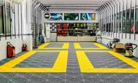 China Anti-Skid PP Plastic Floor Tiles 50x50x6cm for Car Wash Durable Heavy Duty for sale