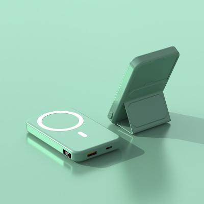 China Charging Station & Power Station 15W Fast Charge 10000 Mah Led Wireless Charger For 10000Mah Power Bank for sale